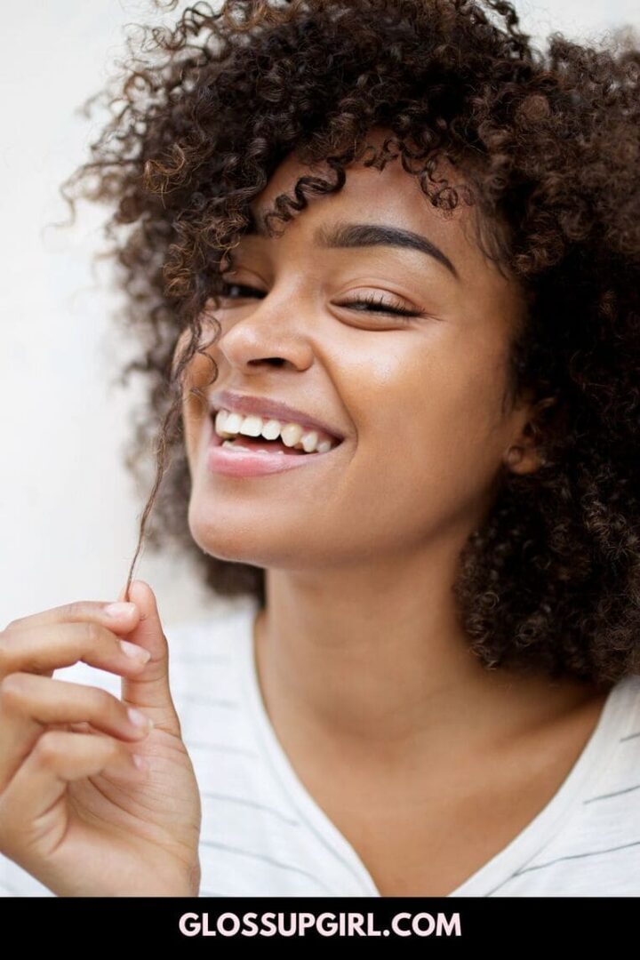 How to Keep Your Curls Intact All Day (Step-by-Step Guide) - GLOSS UP GIRL